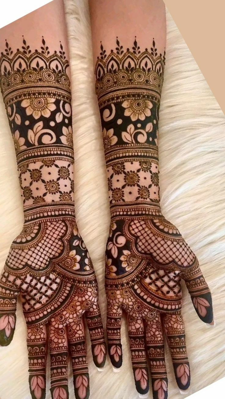 9 Latest Dubai Mehendi Designs - WeddingVyapar