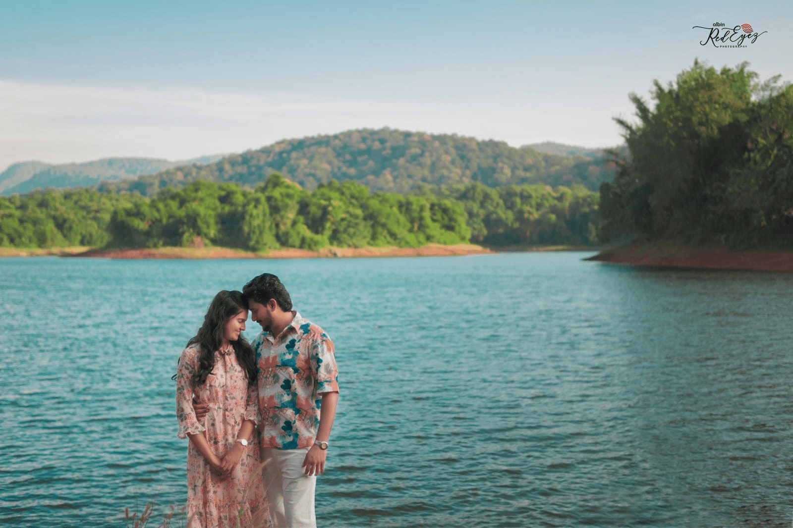 Top 6 Pre Wedding Shoot Locations In Thrissur - Wedding Vyapar